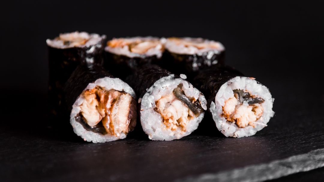 05. Angerja hosomaki – Eva Sushi